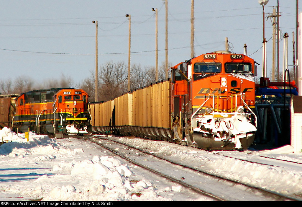 BNSF 5876